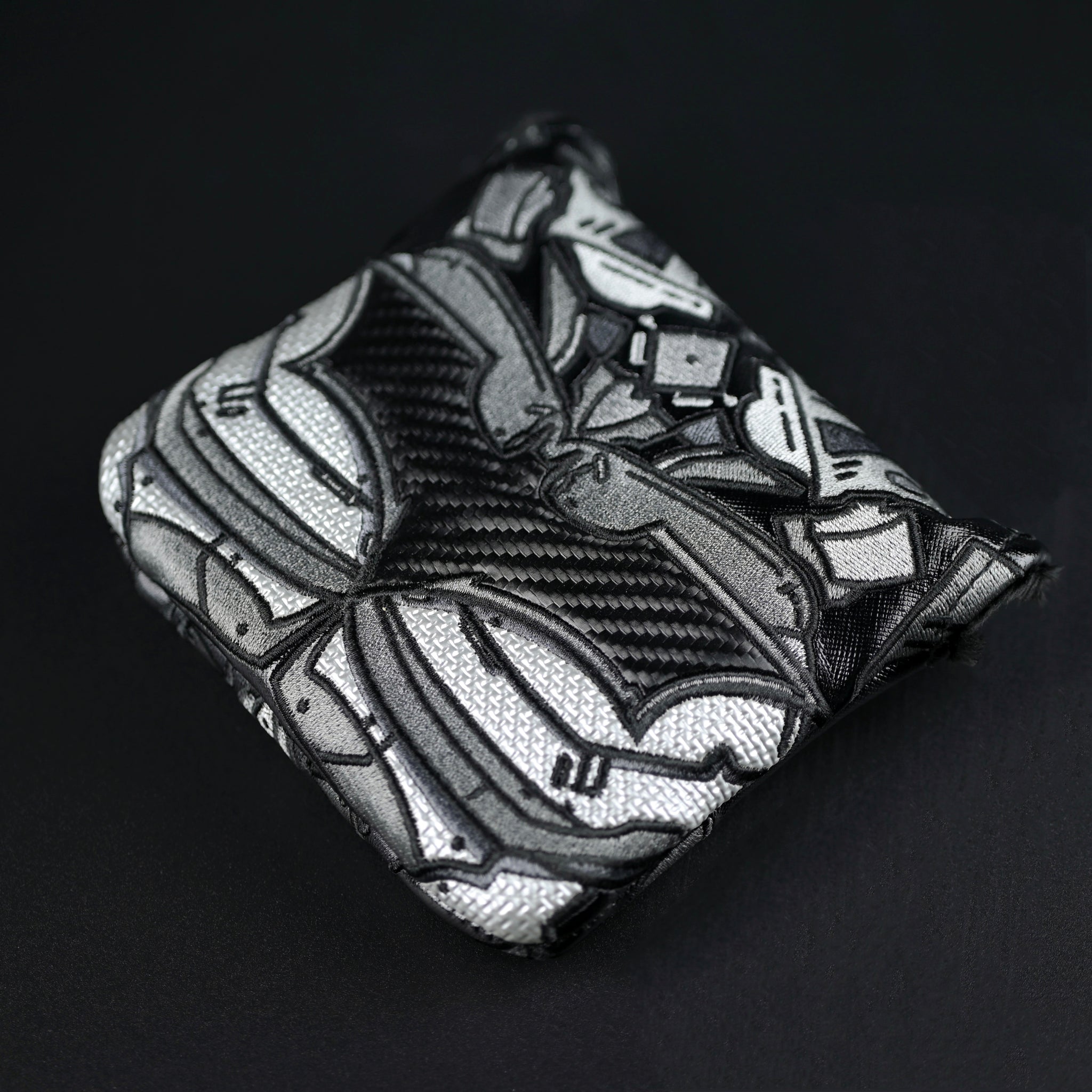 Super Suits "Dark Bat"-Mallet Putter Headcover – ShowHand Golf